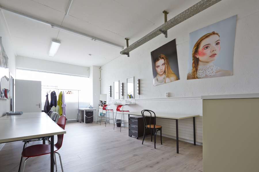 People Art Studio ° People Art Gallery - International Rental Studios ...
